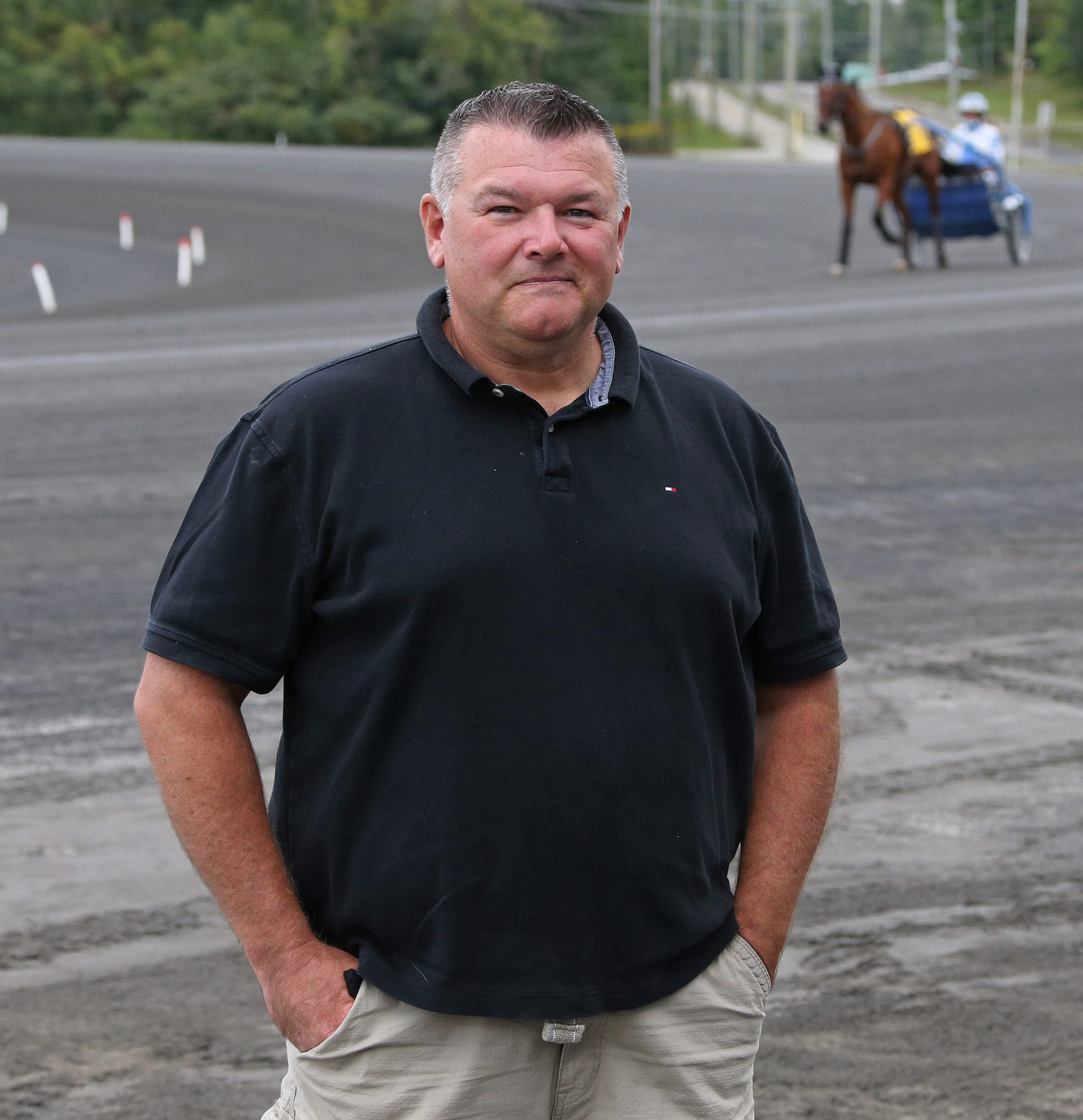 Guest announcers step up for Ken Middleton at WMP - Harness Racing Update