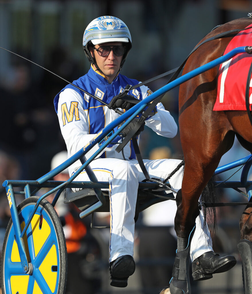 James MacDonald is bringing it home - Harness Racing Update