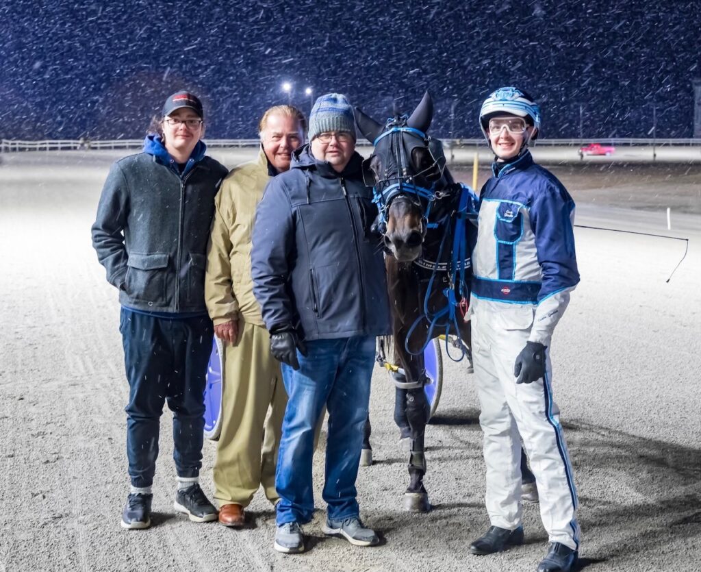 At just 22, Carter Gimblett wears several harness racing hats - Harness ...